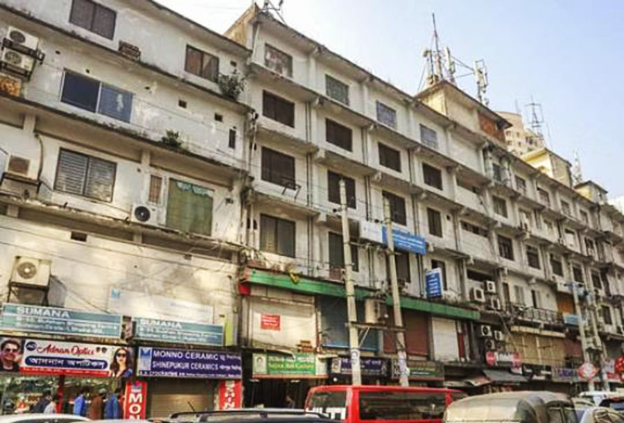 DNCC seals off Gulshan-1 shopping centre | The Financial Express