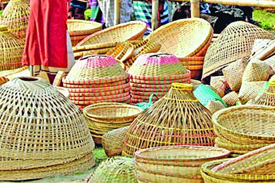 Bamboo-made handicraft reviving its popularity in Narsingdi | The ...