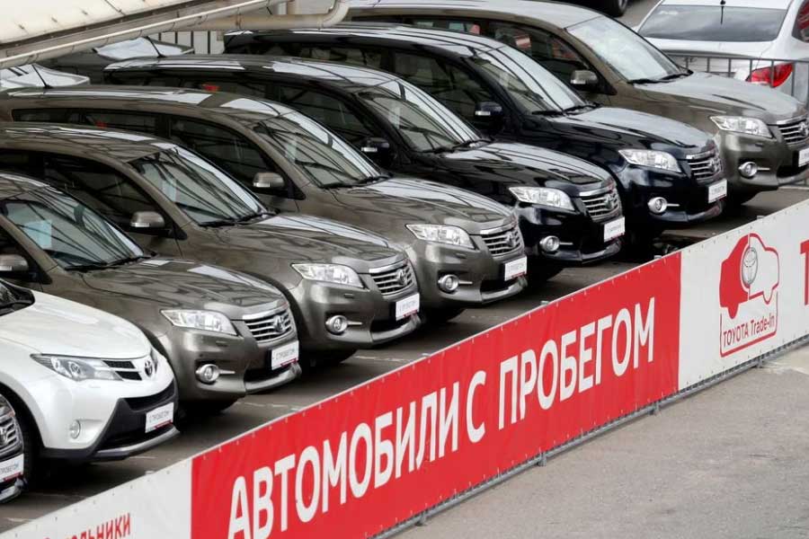 Japan puts the brakes on lucrative used-car trade with Russia | The ...