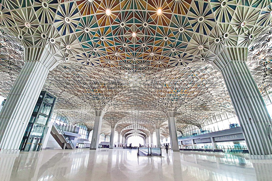 Posh new HSIA terminal opens today | The Financial Express