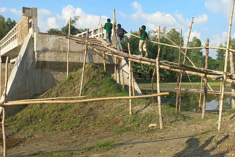 Tk 6.9 million bridge without approach roads remains useless in ...