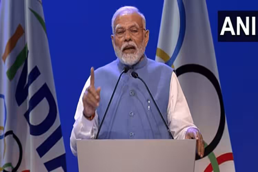PM Modi launches 141st IOC session in Mumbai: A grand opening for ...