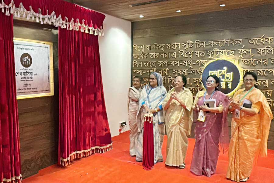 Prime minister unveils Joyeeta tower at Dhanmondi | The Financial Express