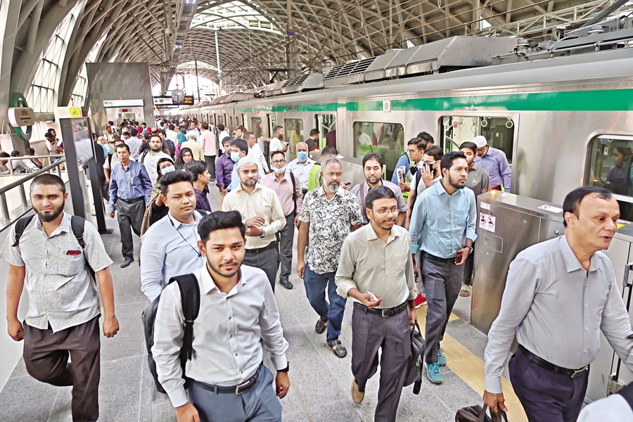 Metro rail now: Daily ridership averages just above 100,000 | The ...