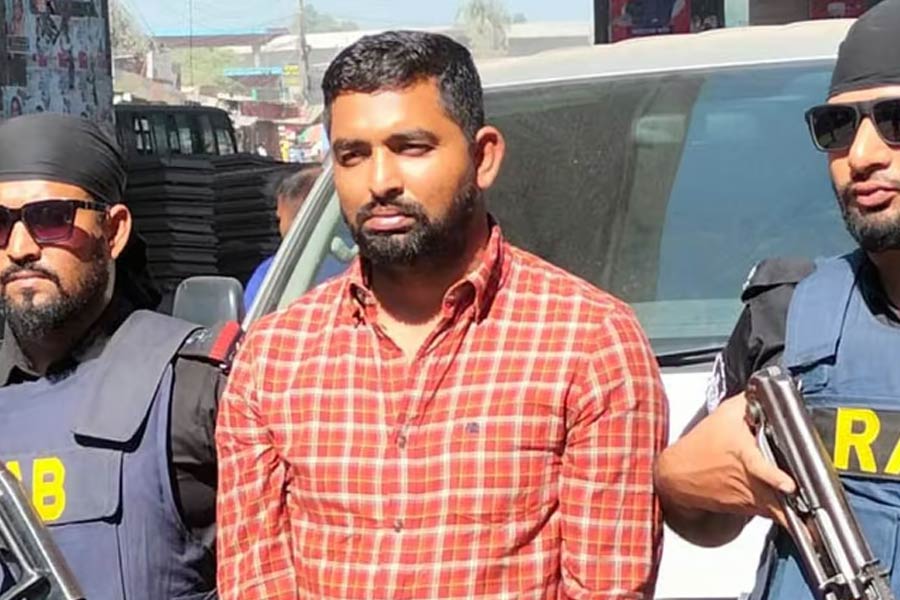 Chhatra Dal leader caught red-handed while setting a bus ablaze | The ...