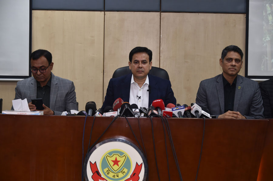 CTTC arrests one over Facebook love scam | The Financial Express