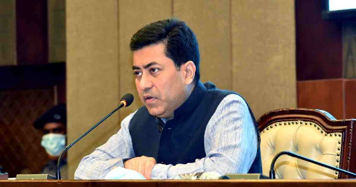 Discipline to be restored to mass transport system, says DSCC mayor ...