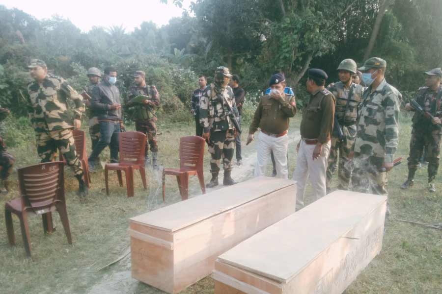 BSF hands over bodies of 2 Bangladeshi youths it shot dead after 15 ...