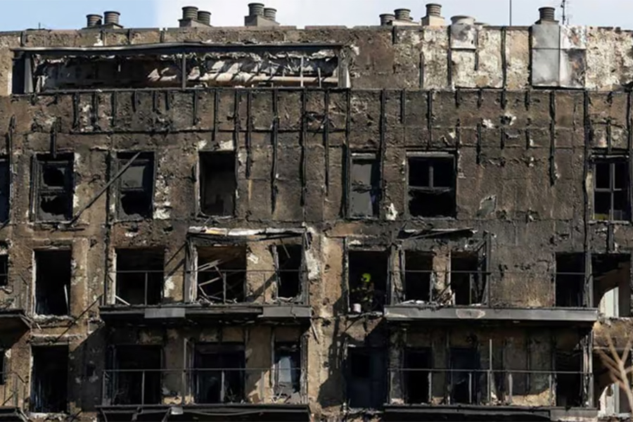 Huge apartment block fire in Spain kills nine people | The Financial ...