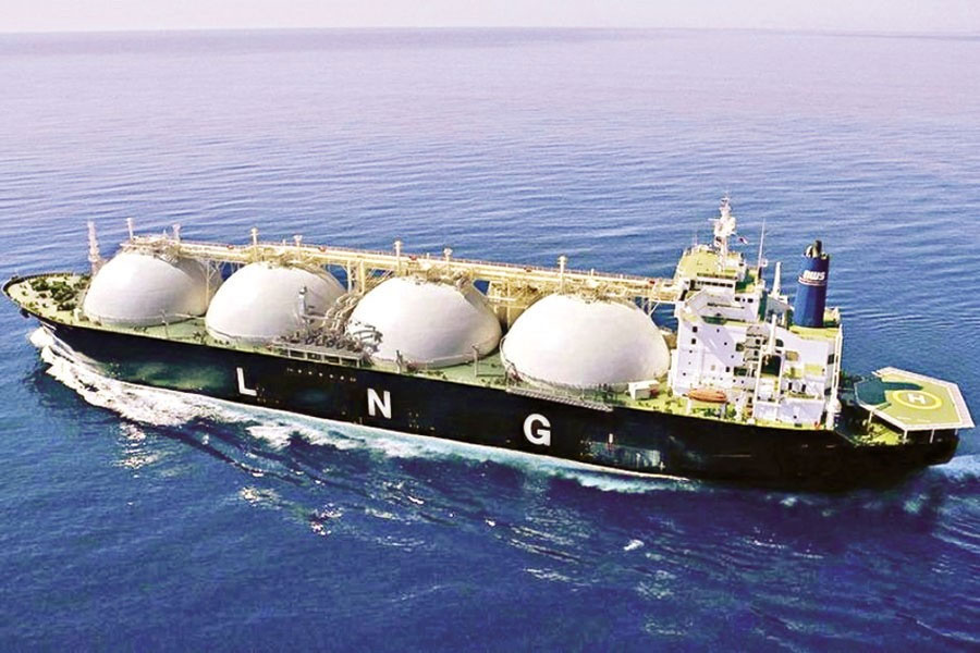 First LNG vessel arrives at new German Mukran terminal | The Financial ...