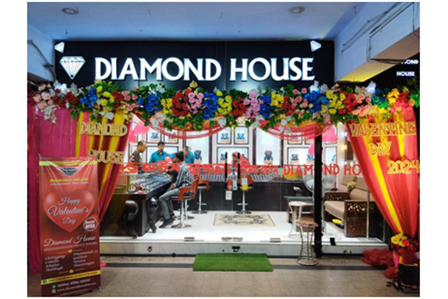 Sparkling Gems: Diamond House shines bright in Dhaka's jewellery scene ...
