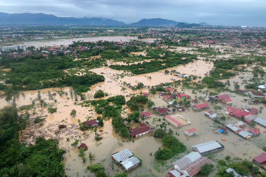 Floods, landslides kill 26 in Indonesia, at least six missing | The Financial Express