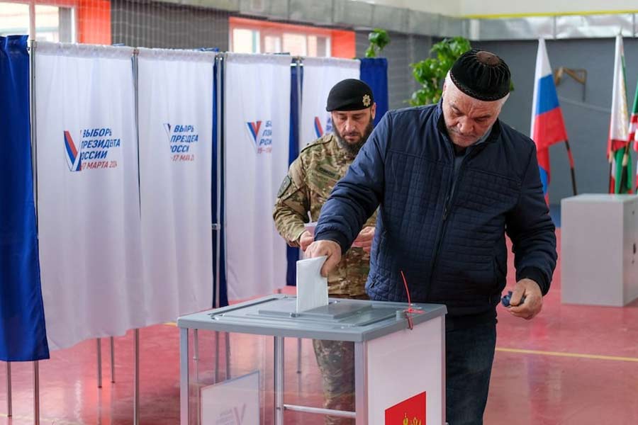 Russia starts its final day of presidential voting | The Financial Express