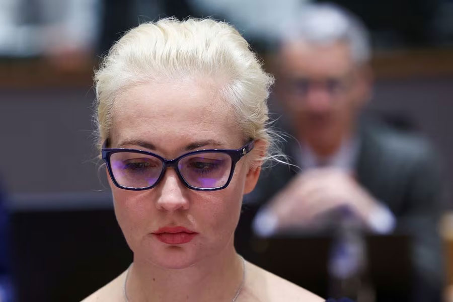 Yulia Navalnaya & the tears of young widows | The Financial Express