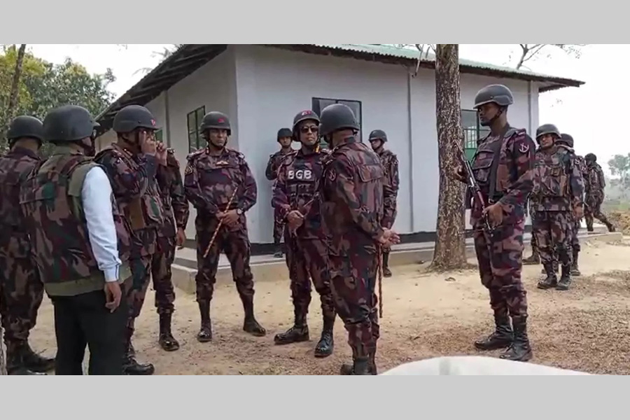 13 more Myanmar border guards take shelter in Bangladesh | The ...