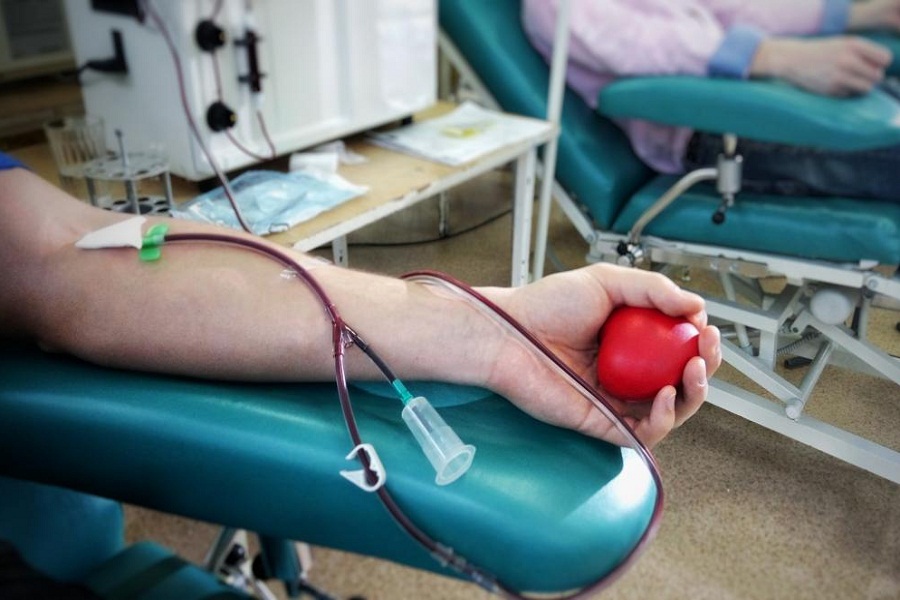 Evolution of blood transfusion through milk and saline transfusion ...