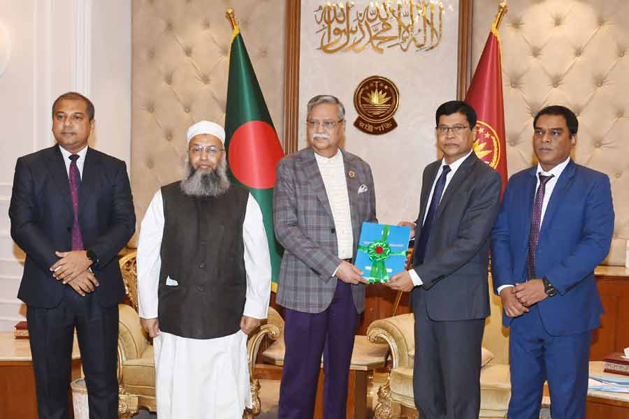 President asks CAG office to ensure proper spending of public money ...