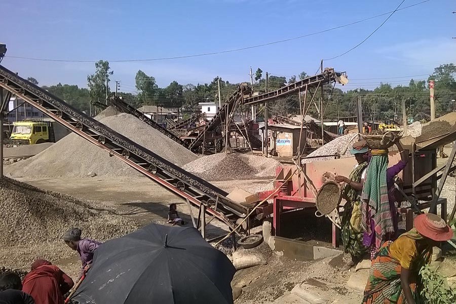Stone, limestone import through Sylhet border resumes today | The ...