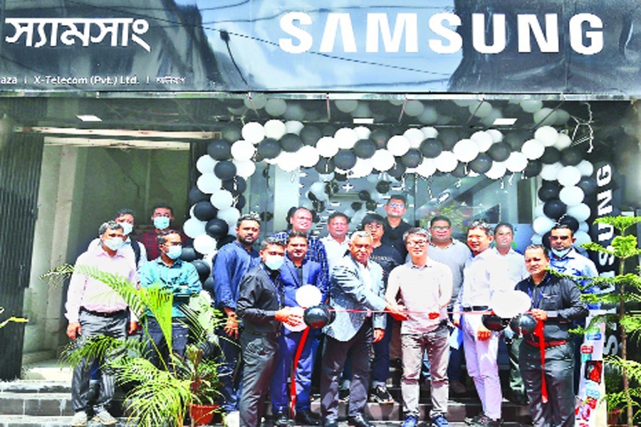 Samsung outlet opens in Dhaka city | The Financial Express