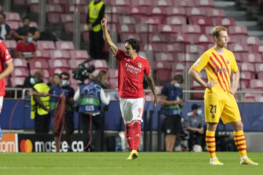 It's FCB vs FCB tonight | The Financial Express